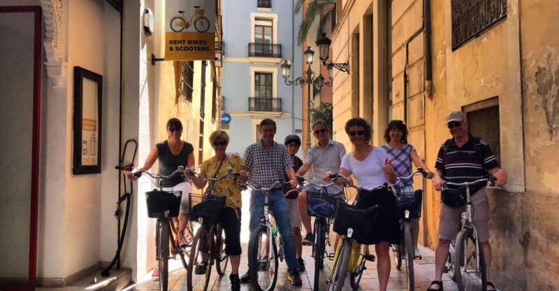 City of Arts & Sciences Tour on Bicycle, E-Bike or E-Step - Key Points
