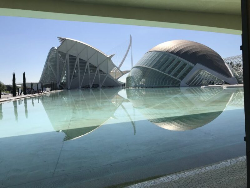 City of Arts & Sciences Tour on Bicycle, E-Bike or E-Step - The Sum Up: Who Will Love This Tour?