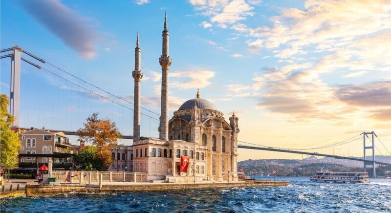 City of Two Continents Group Tour - The Itinerary in Detail