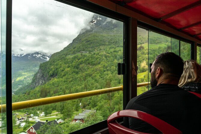 City Sightseeing Geiranger Hop-On Hop-Off Bus Tour - Transportation and Timing: What to Expect