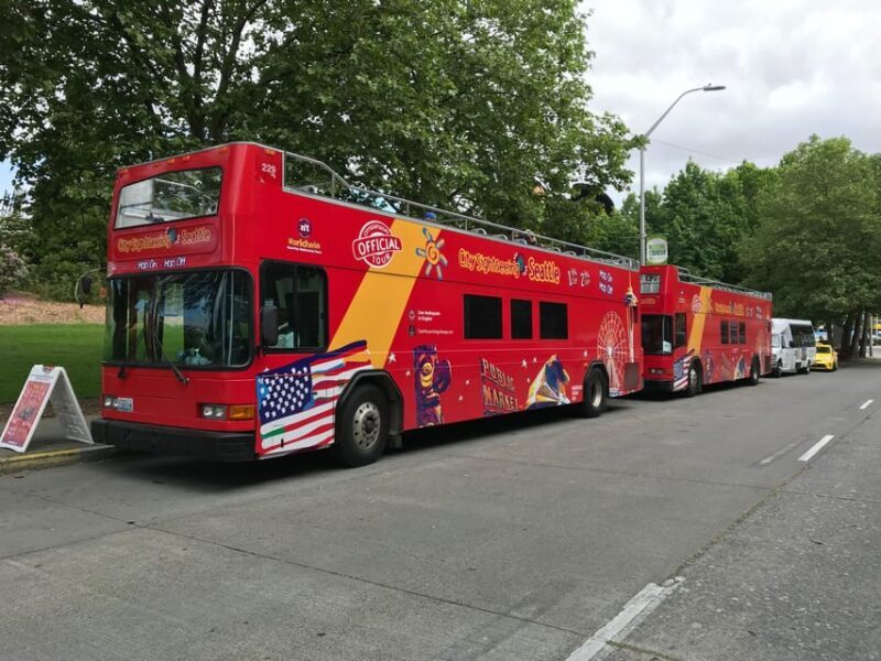City Sightseeing Seattle: HOHO Bus Tour + Locks Cruise - Walking Through Pioneer Square