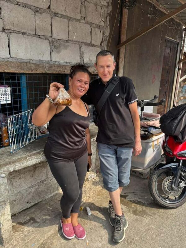 City slums, Market and Local Street food - An Honest Look at the Tour