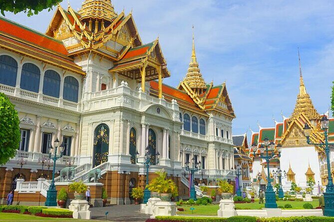 City Temple Tour Bangkok Half Day Tour Sightseeing Tours - FAQ