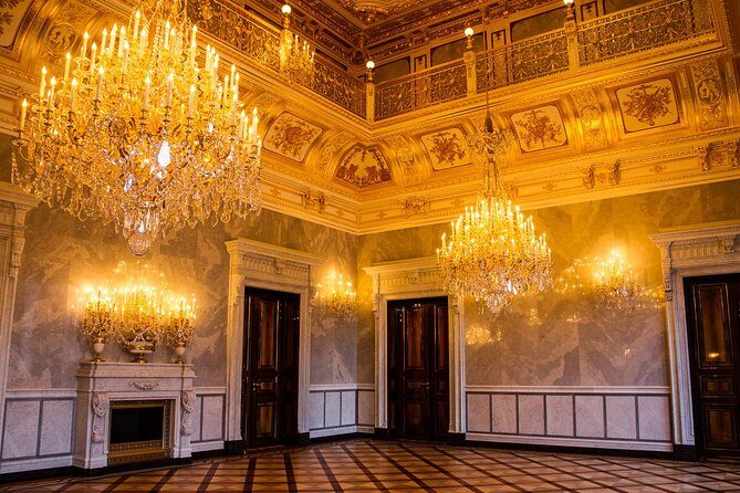 City tour and castle tour with green vaults, parade rooms and much more - The Sum Up