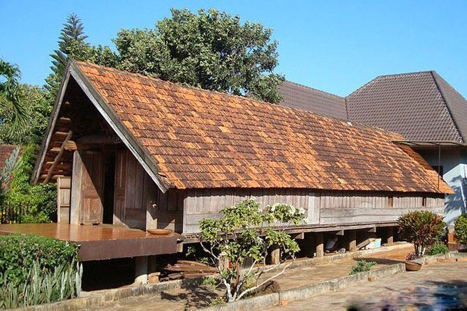 City tour, DraySap waterfall and Ban Don village Buon Ma Thuot - Who This Tour is Best For