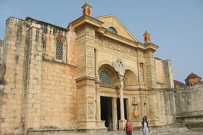 City Tour In Santo Domingo Leaving from Punta Cana - FAQ