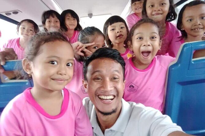 City Tour Jakarta with Private Guide - Who Is This Tour Best For?