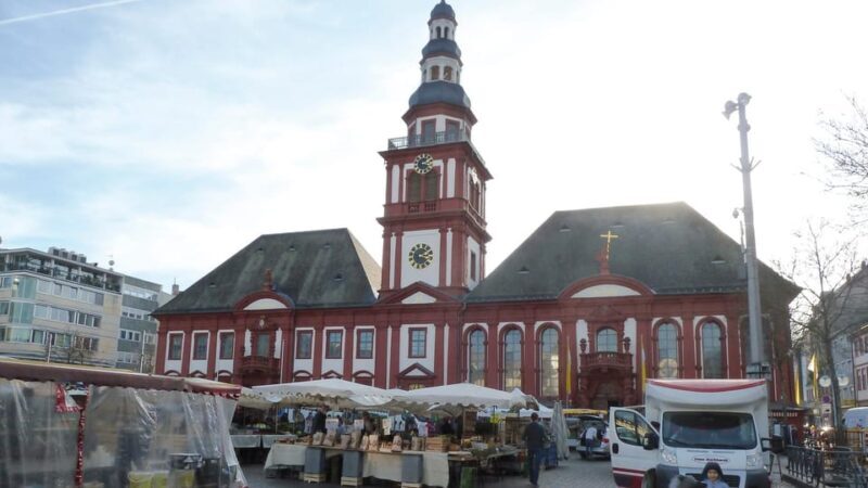 City tour Mannheim: With Bertha Benz through the city of inventors - costume tour - Key Points
