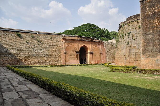 City tour of Beautiful Bengaluru - Half Day - FAQ