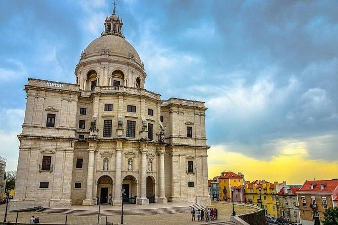 City Tour, wonders of ancient Lisbon through the monuments - FAQs