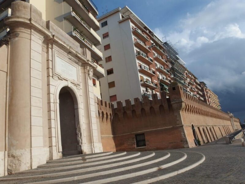 Civitavecchia: Historical and Culinary Walking Tour - Authenticity and Local Flavor