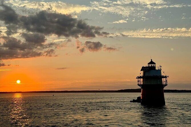 Clambake at Sea Boat Tour in Plymouth - Navigating the Itinerary: What to Expect