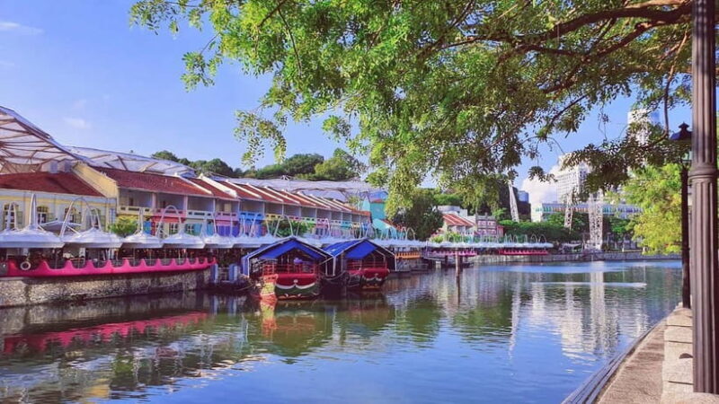 Clarke Quay Heritage Walk with Singapore River Cruise - Key Points