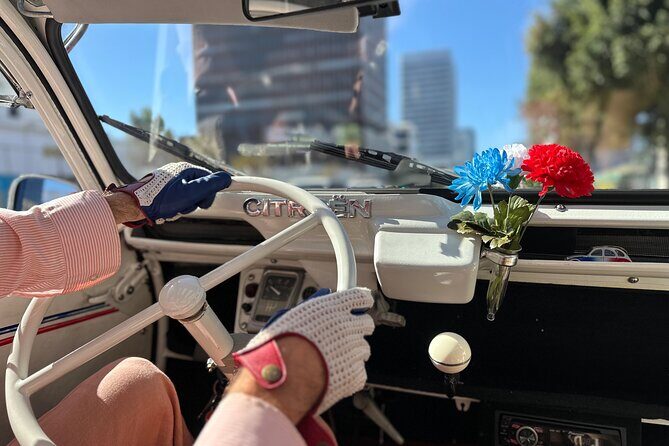 Classic Car Tour of Los Angeles - An Authentic Ride through LA’s Most Famous Sights