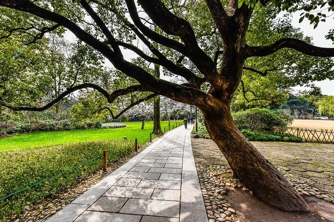 Classic Hangzhou Day Tour Plus Tea Plantation Exploration - Final Thoughts: Is It Worth It?