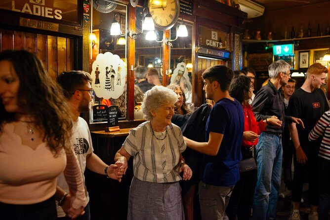 Classic Irish Pubs Private Tour of Dublin: Live Music, Beer and Nightlife - An Introduction to Dublin’s Nightlife Scene