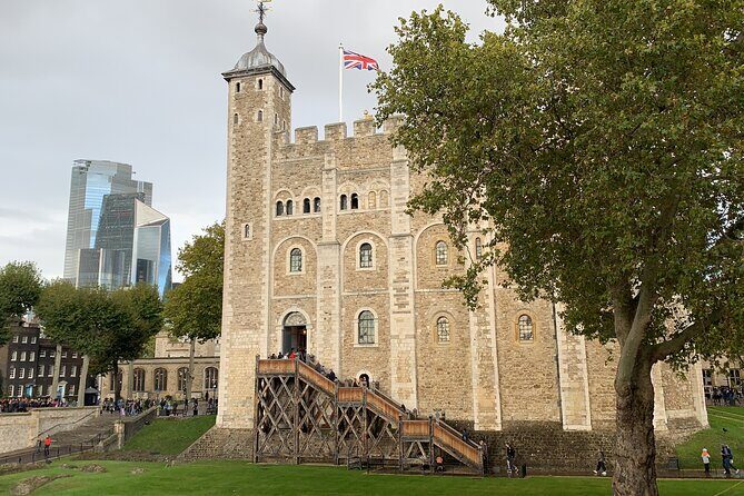 Classic London Tour with a Professional Private Guide - FAQ