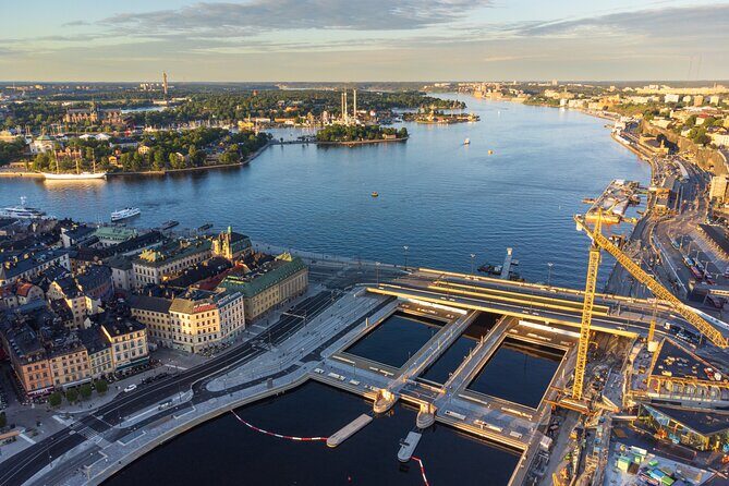 Classic Stockholm Small Group Walking Tour | 3 Hours - Key Points