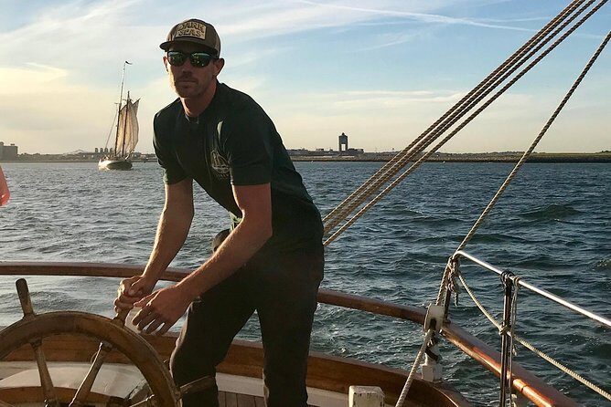 Classic Tall Ship Sightseeing Cruise of Boston Harbor - An Authentic View of Boston Harbor from a Tall Ship