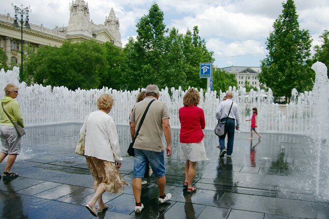 Classic Walk in Budapest Historical Center - Analyzing the Value