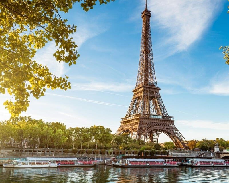 Classical and Monumental Paris Tour along the Seine River - FAQ
