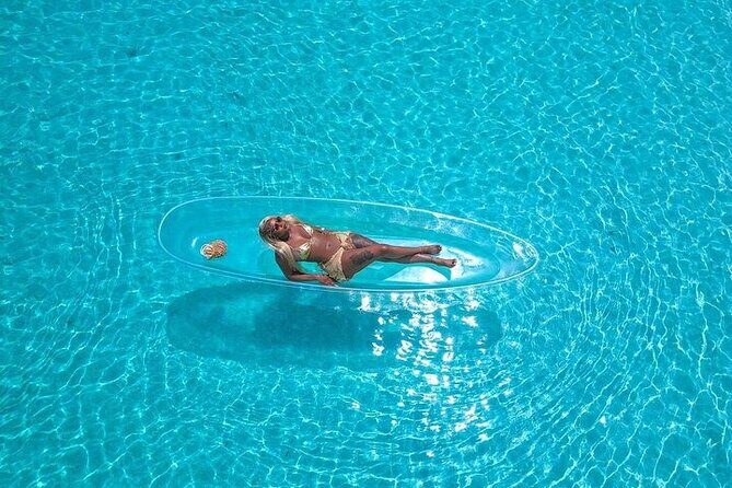 Clear Kayak Drone Photoshoot in Nassau Bahamas - The Value Proposition