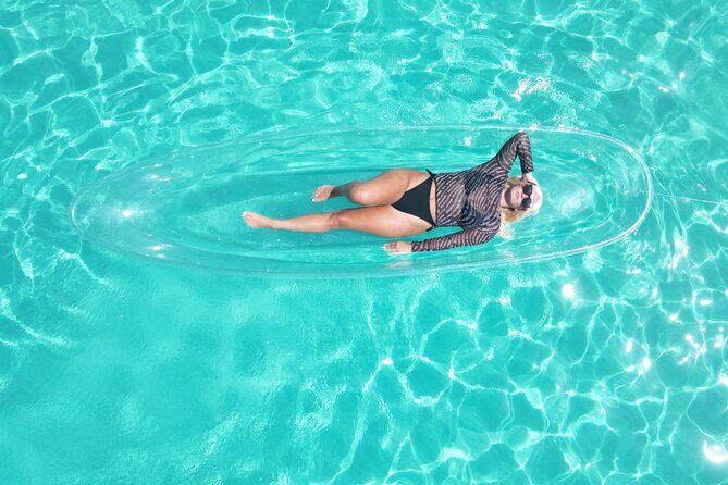 Clear Kayak Singles Basic Shoot Grand Turk island - What to Expect from the Clear Kayak Photoshoot