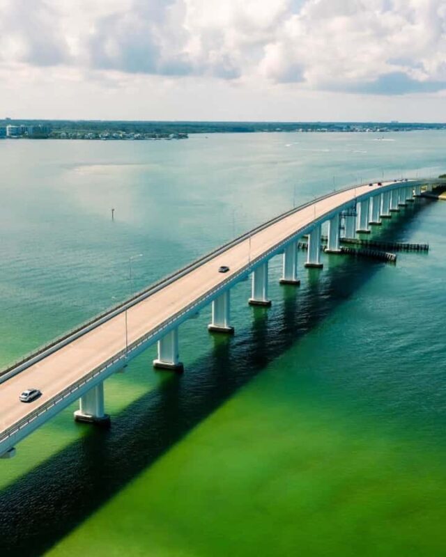 Clearwater: 2 Hour Private Sunset Cruise Optional Guide - Who Should Consider This Tour?