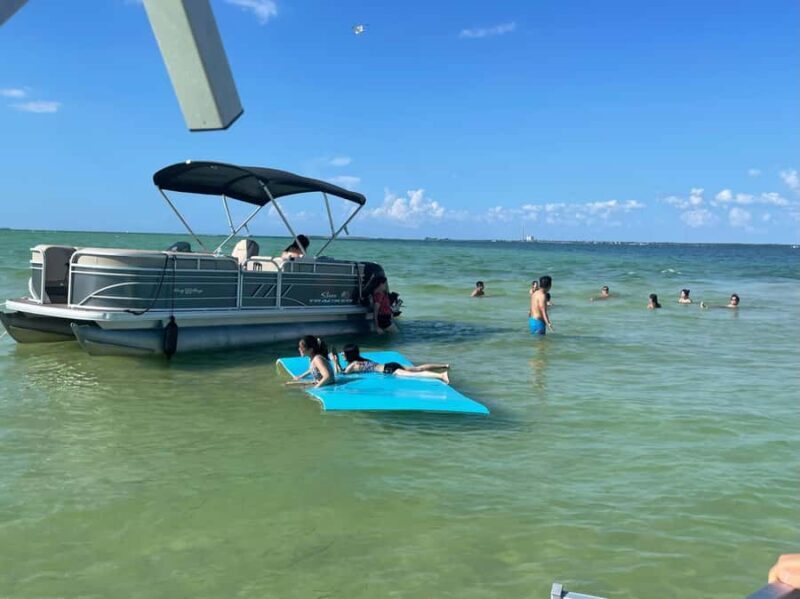 Clearwater: 4 Hour Private Pontoon Boat Rental with Captain - Key Points