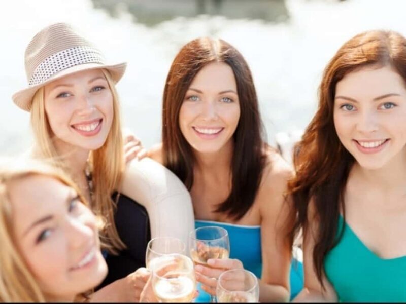 Clearwater Beach: Calypso Queen Cruise with Buffet - FAQ