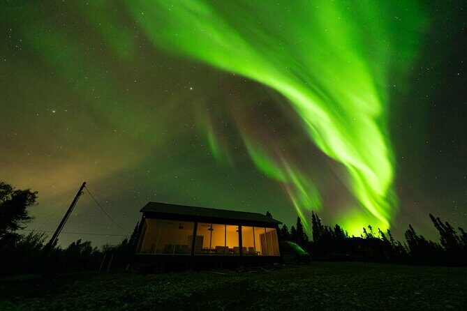 Cleary Summit Aurora Glass House Luxury Northern Lights Tour - The Experience in Detail: What to Expect