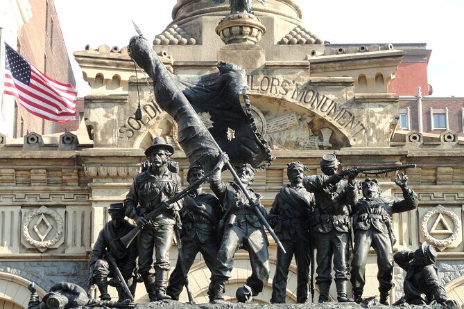 Cleveland Scavenger Hunt Walking Tour and Game - Key Points