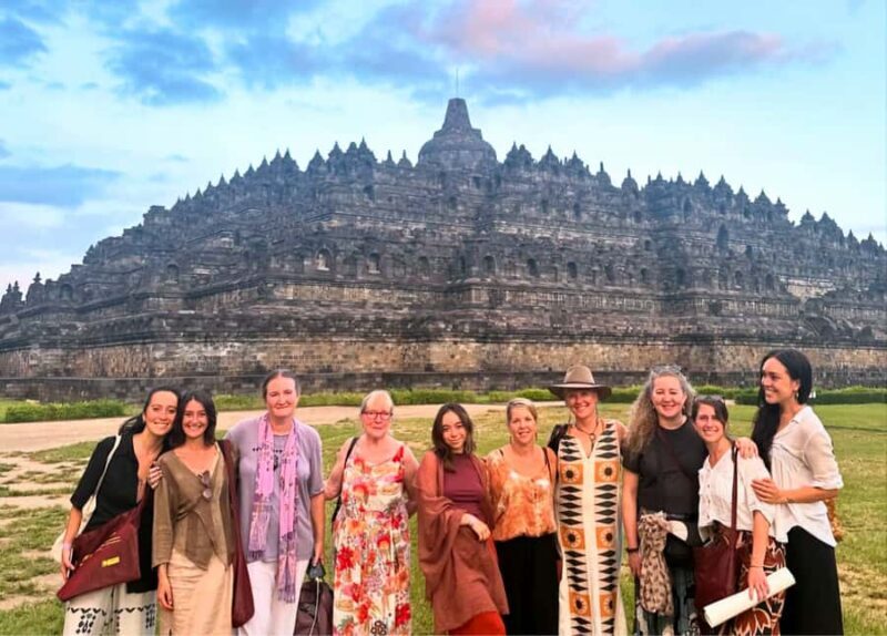 Climb Borobudur & Explore Prambanan Temples on Full Day Tour - Exploring Java’s Iconic Temples: A Full-Day Tour of Borobudur and Prambanan