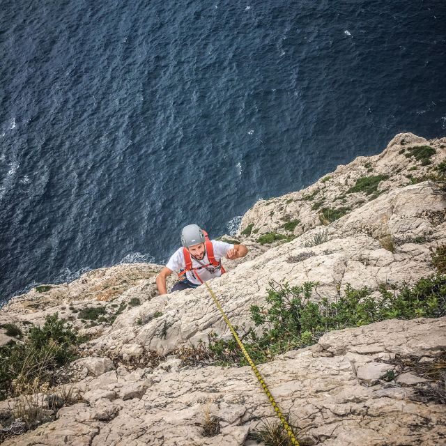 Climbing Discovery Session in the Calanques near Marseille - The Sum Up