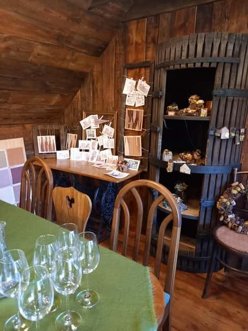 Close to Budapest:Wine Tasting in a Small Cozy Family Winery - FAQ