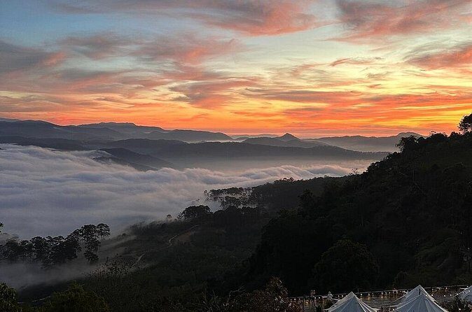 Cloud Hunting and The Glow of Dawn in Da Lat - Concluding at Li Ca Gió Café with Valley Views
