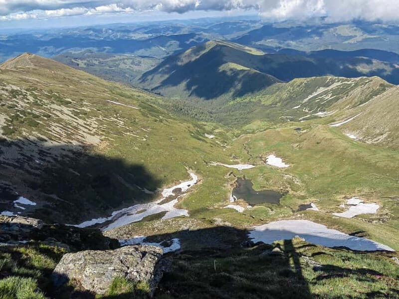 Cluj Napoca: Rodnei Mountains Full-Day Guided Hiking Tour - The Journey Begins: Pickup and Transportation