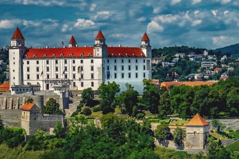 Cluj : Private Walking Tour with A Guide ( Private Tour ) - A Closer Look at the Itinerary