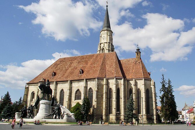 Cluj - walking city tour - Meet Your Guide and Explore the Heart of Cluj-Napoca
