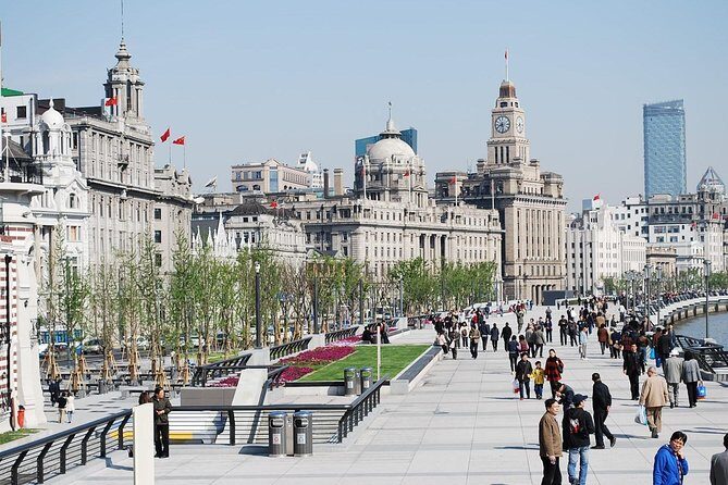 Coach Day Tour: Classic and Modern Shanghai with Lunch - Key Points