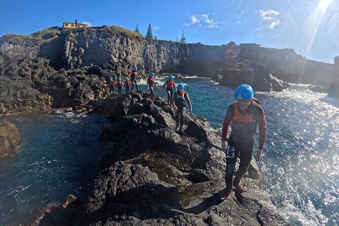 Coasteering in Caloura (Sao Miguel - Azores) - Key Points
