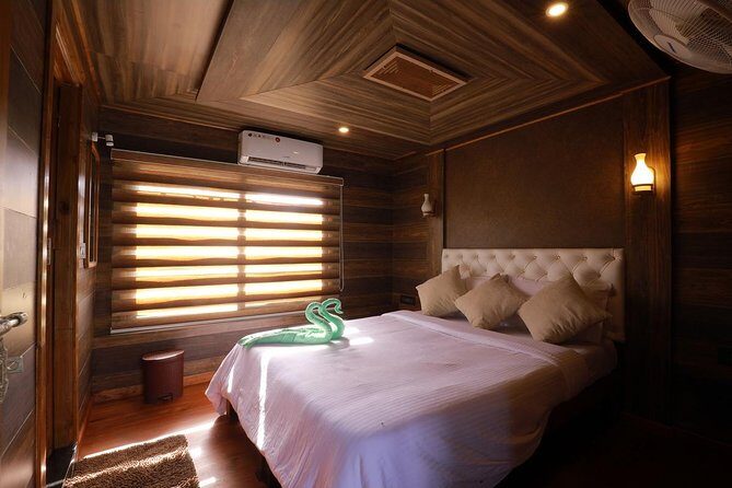 Cochin Shore Excursion Kerala Houseboat Trip(with Lunch, Pickup &Drop from Pier) - Key Points