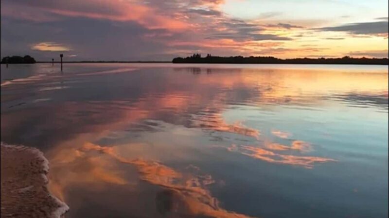 Cocoa Beach: Private Pontoon Sunset Cruise - The Magic of Sunset over the Thousand Islands