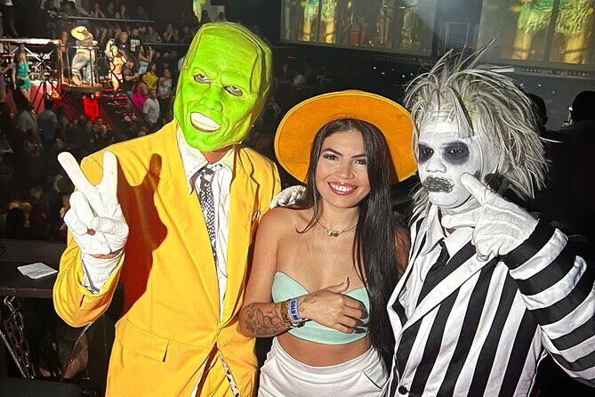 Cocobongo Cancun Disco and Show Primera Fila - Who Should Consider This Tour?