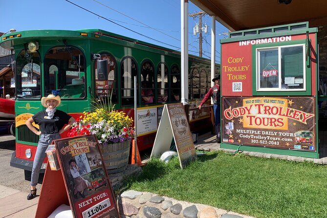 Cody Trolley Tours - Best of the West Trolley Tour - The Practicalities