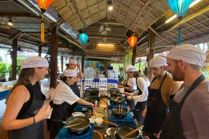 Coffee Class & Basket Boat Experience or Lantern Class -optional - Who Should Consider This Tour?