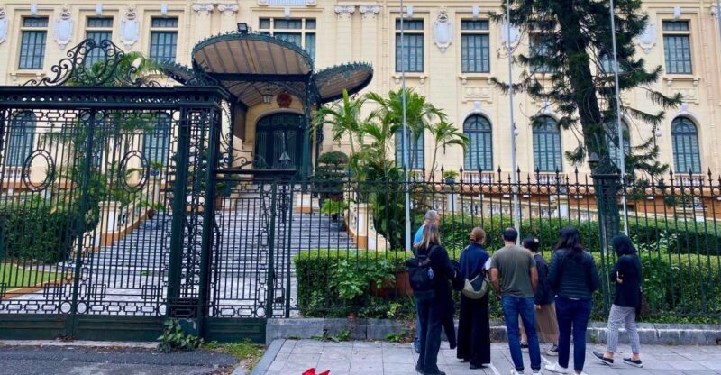 Coffee, History, and Architecture of the French Quarter - Unpacking the Experience: What to Expect and Why It Matters