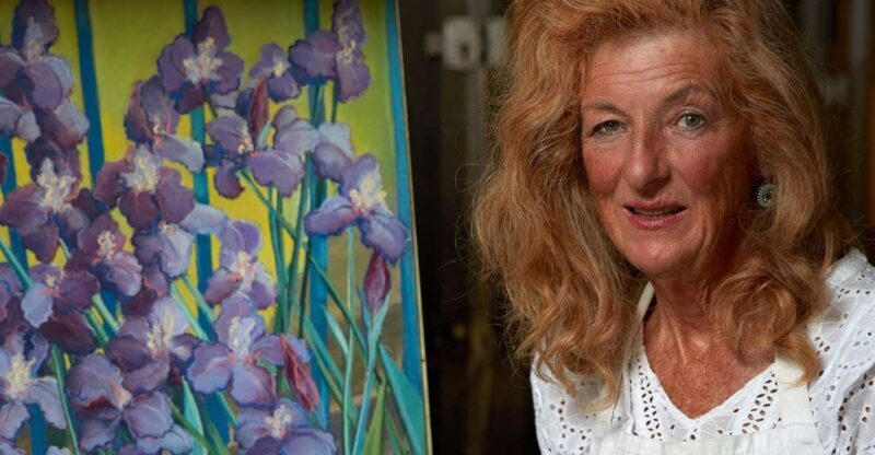 Cognac: 3-Hour Private Painting with Artist Jeanne Maze - Authentic Experiences Backed by Reviews