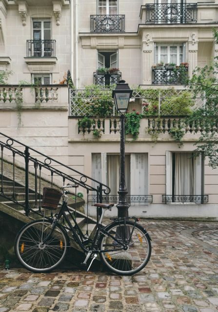Cognac Private Guided Walking Tour - Key Points