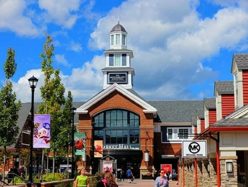 Cold Spring Town&Woodbury Outlets 1-day Tour From NY - Key Points